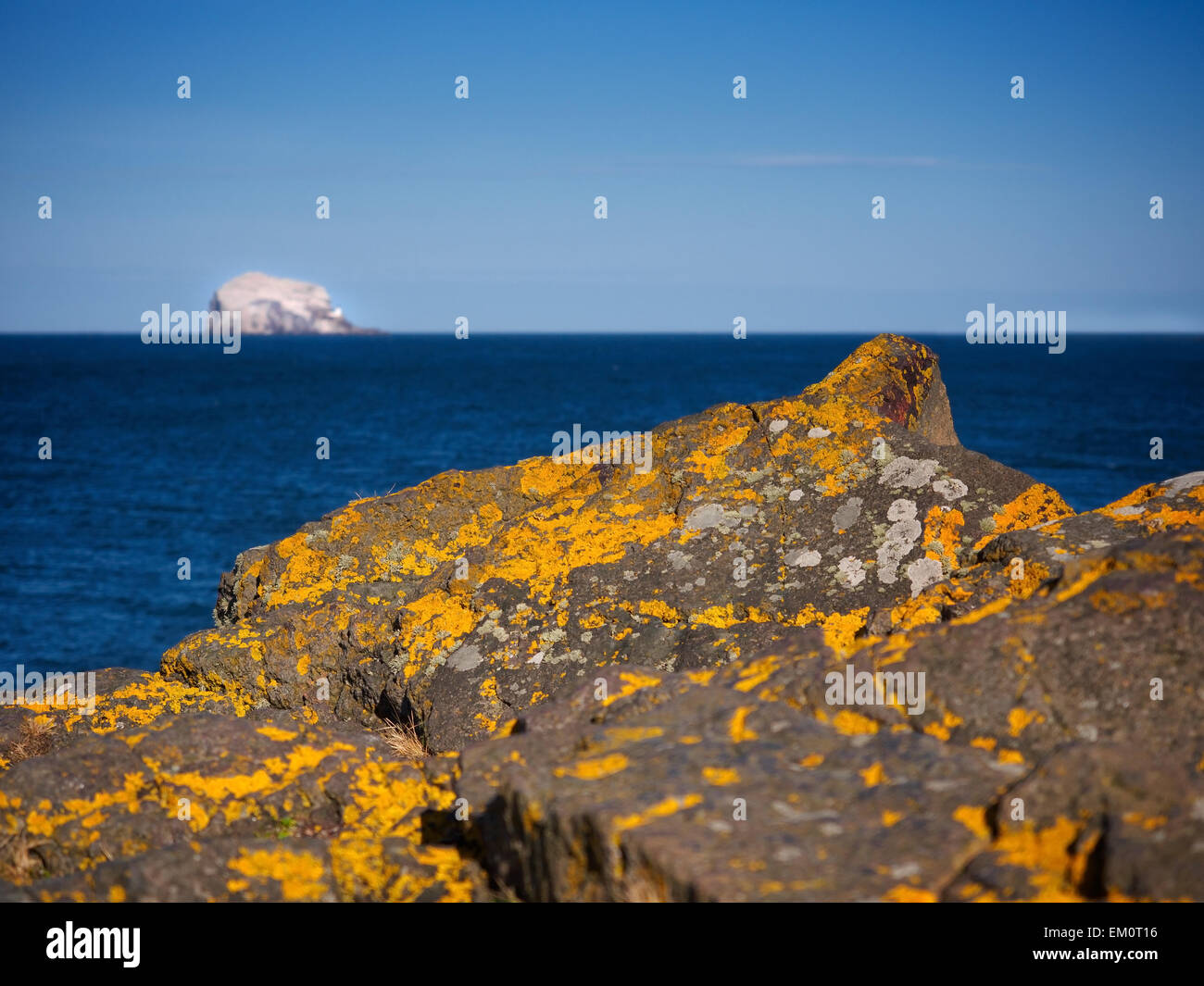 Craggy rocks hi-res stock photography and images - Alamy