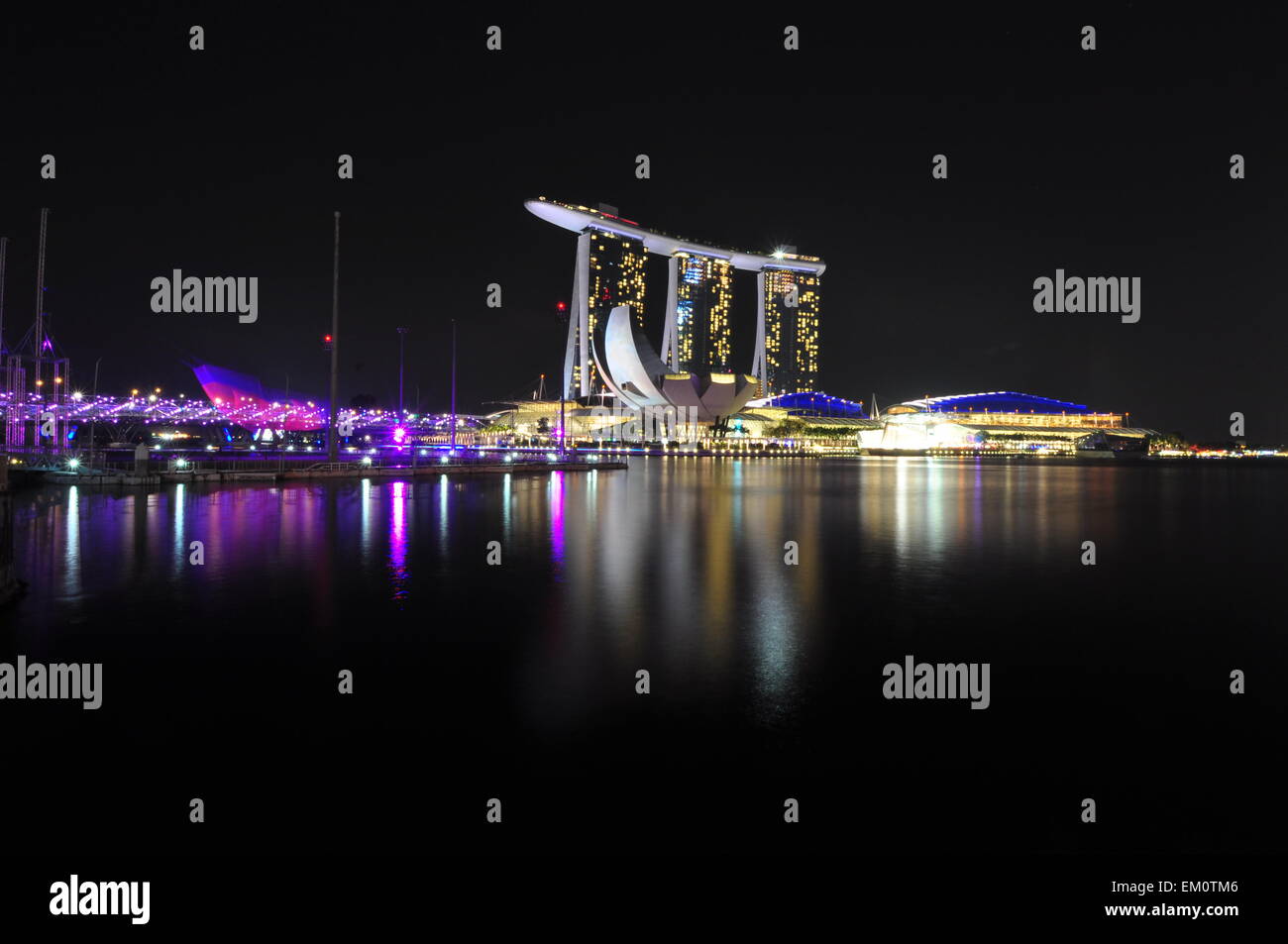 Marina Bay Sands at night - Singapore Stock Photo - Alamy