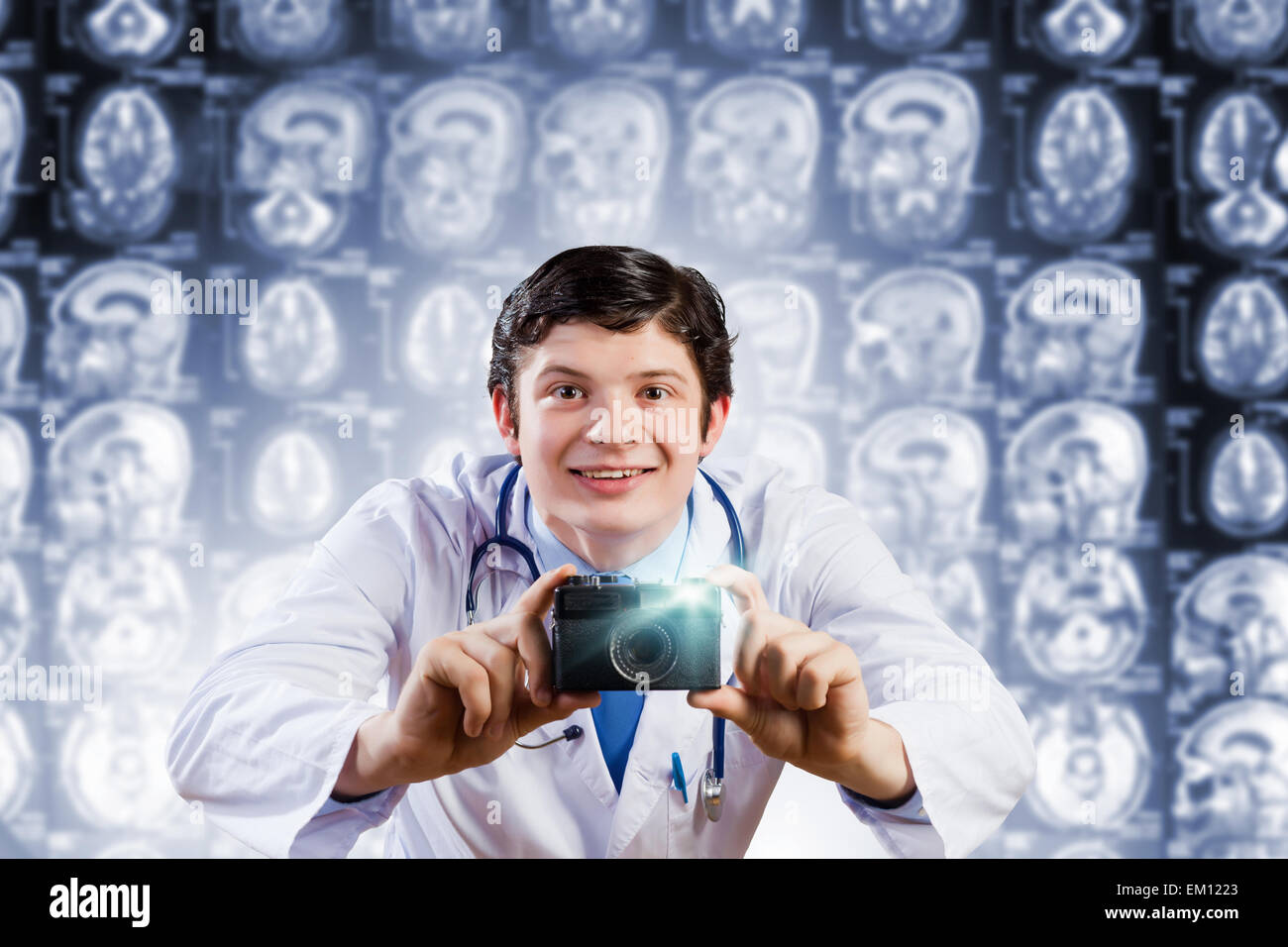 Doctor with photo camera Stock Photo - Alamy