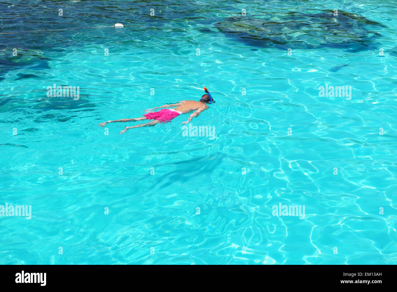 Snorkeling man in crystal hi-res stock photography and images - Alamy