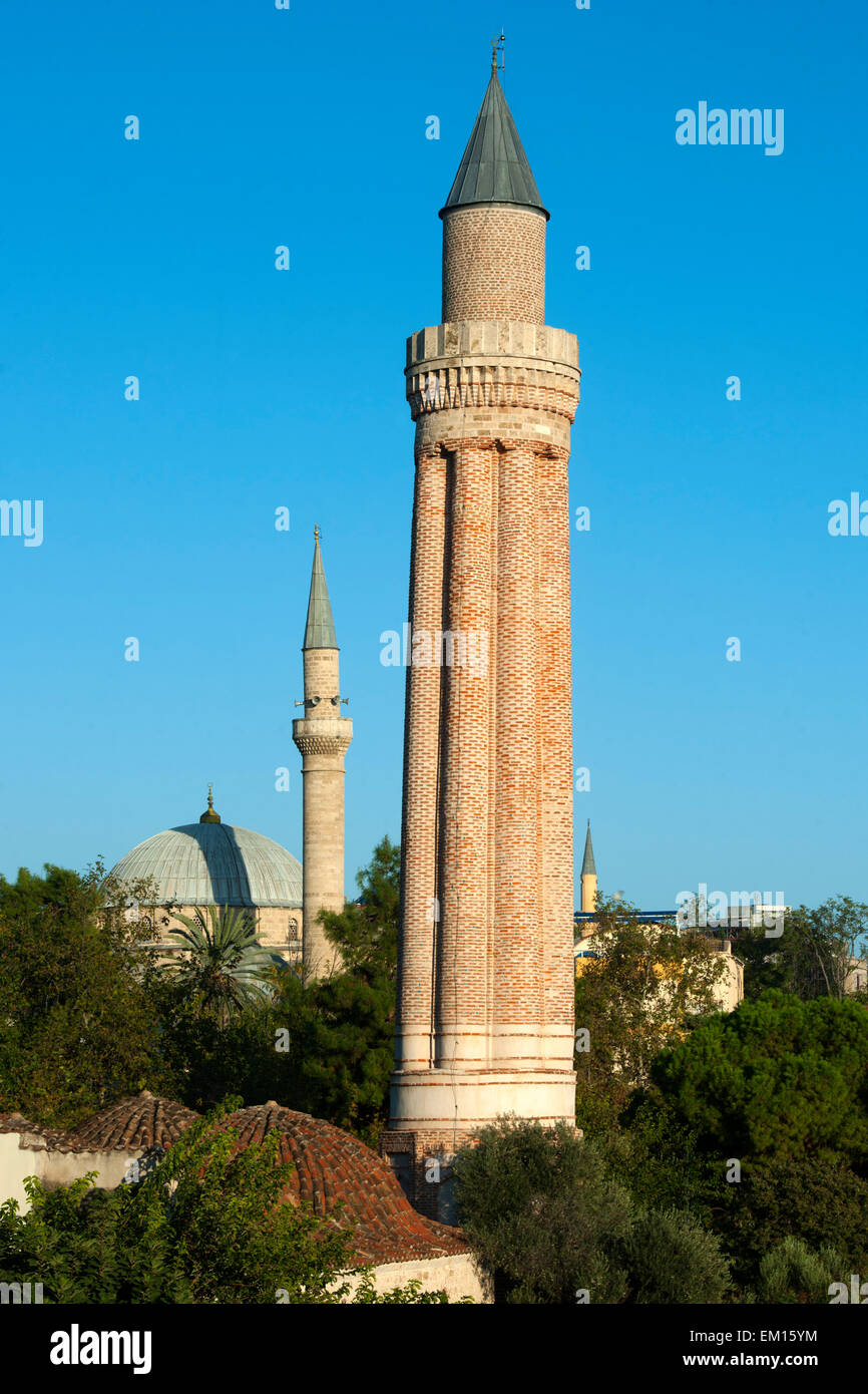 Alaaddin moschee yivli minare hi-res stock photography and images - Alamy