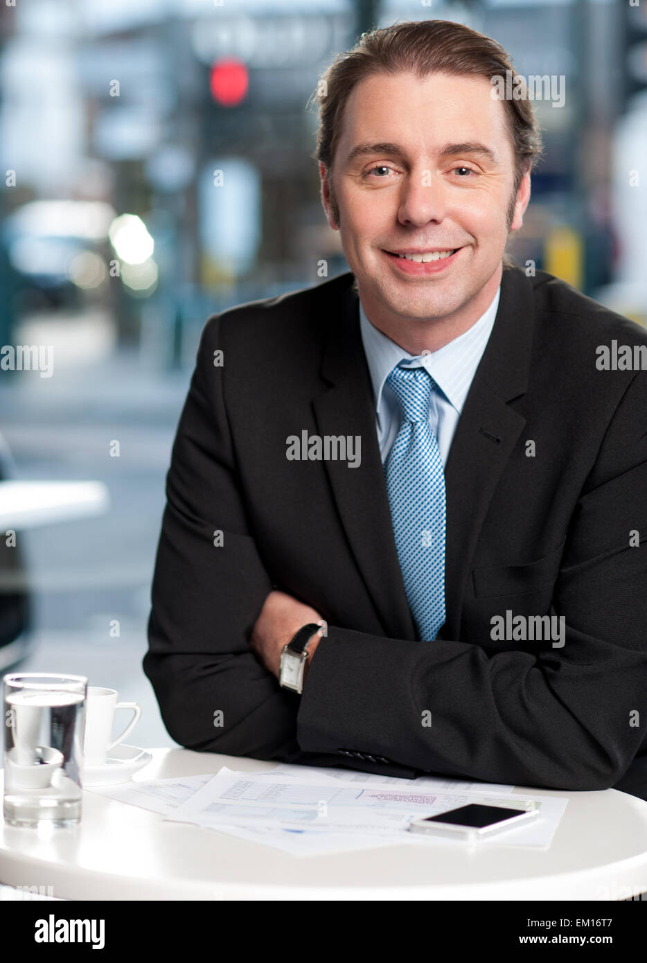Outdoor ambitious middle aged businessman hi-res stock photography and ...