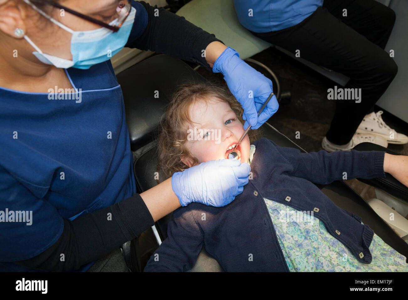 English dental instruments hi-res stock photography and images - Alamy