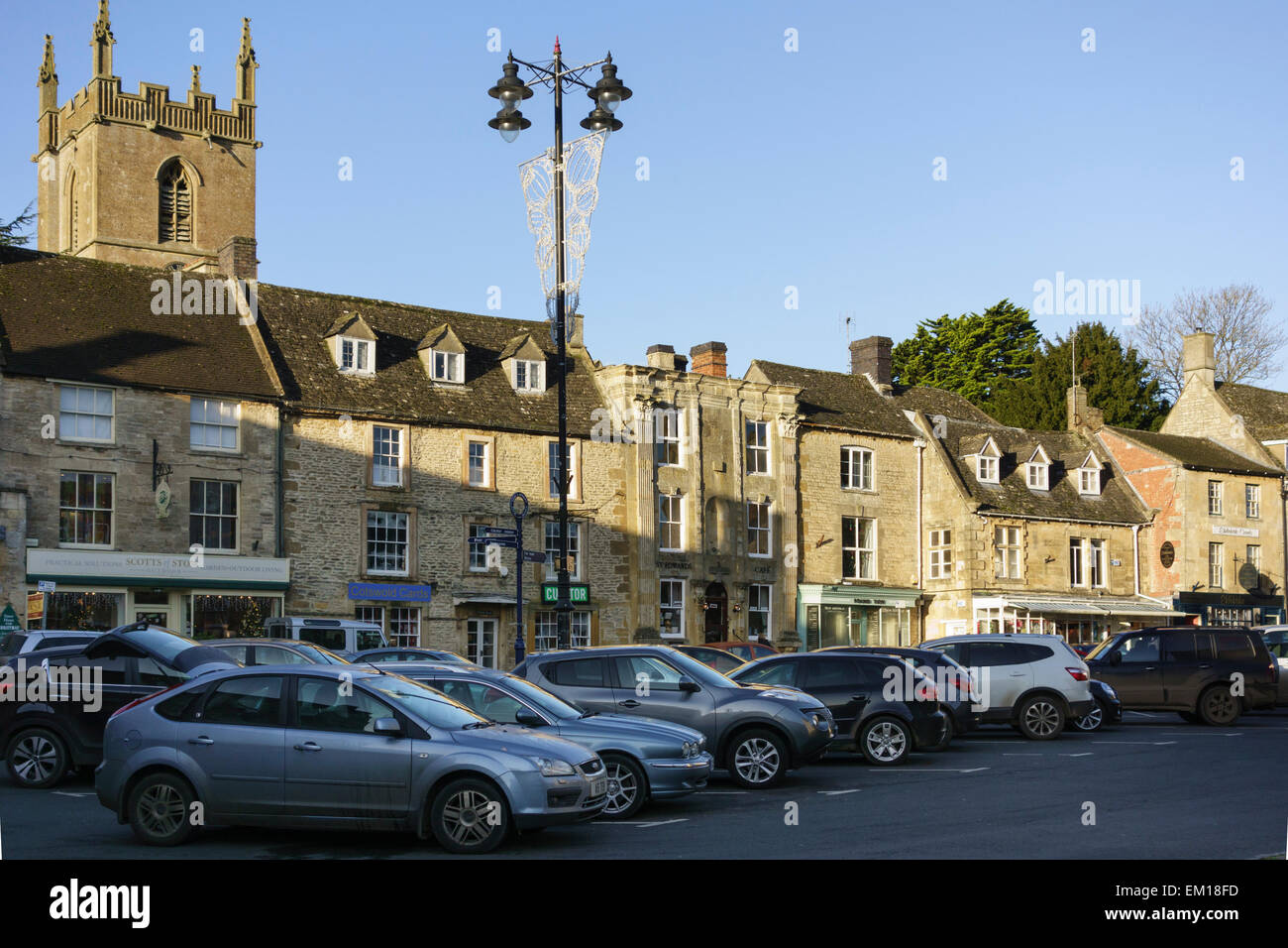 Cotswold stone buildings in Stow on the Wold, Gloucestershire, UK Stock ...
