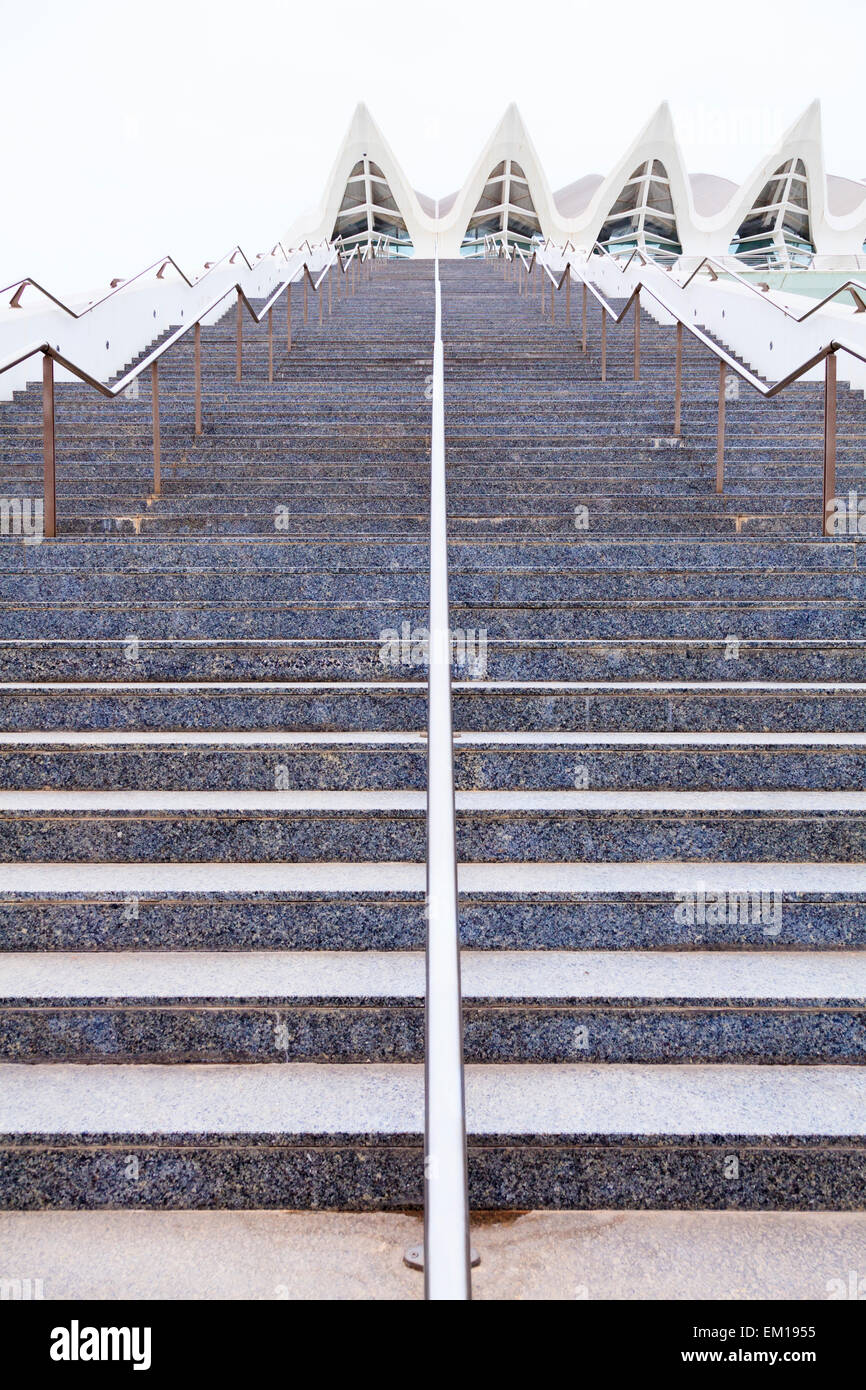 Outside steps and handrail hi-res stock photography and images - Alamy