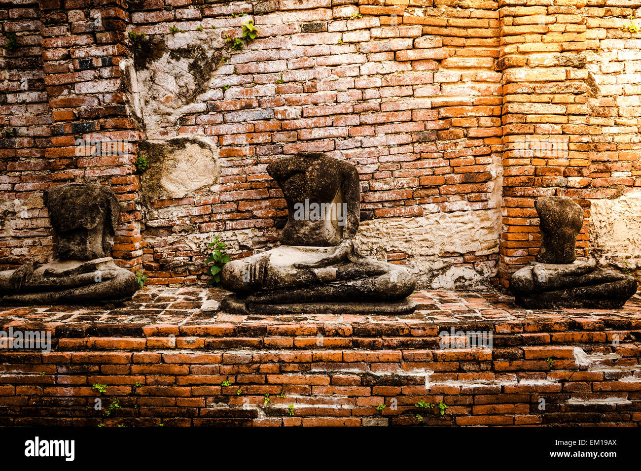 Broken Buddha at Ayuttaya, Thailand Stock Photo - Alamy