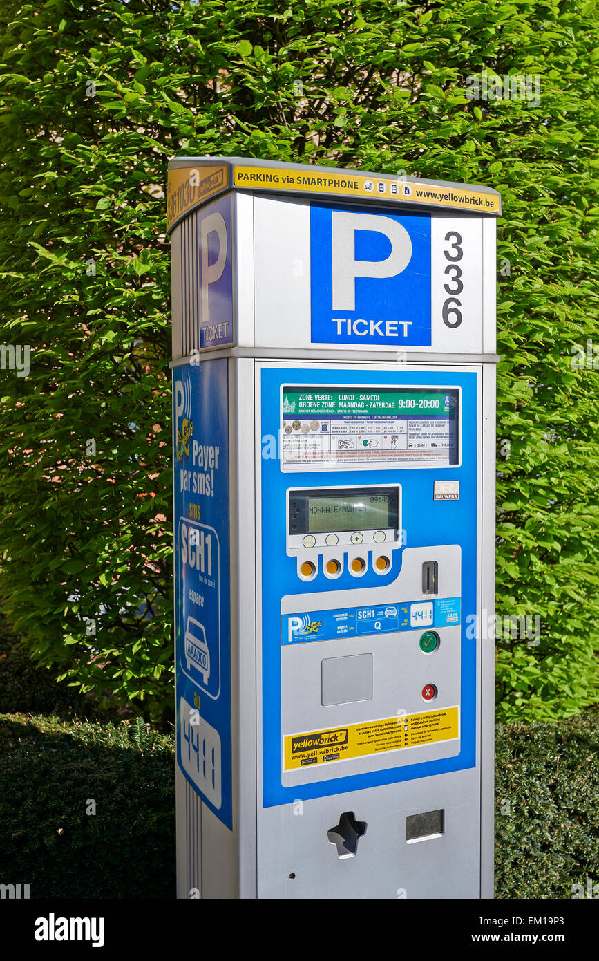 Brussels powered solar parking meter. Parking solutions have been ...