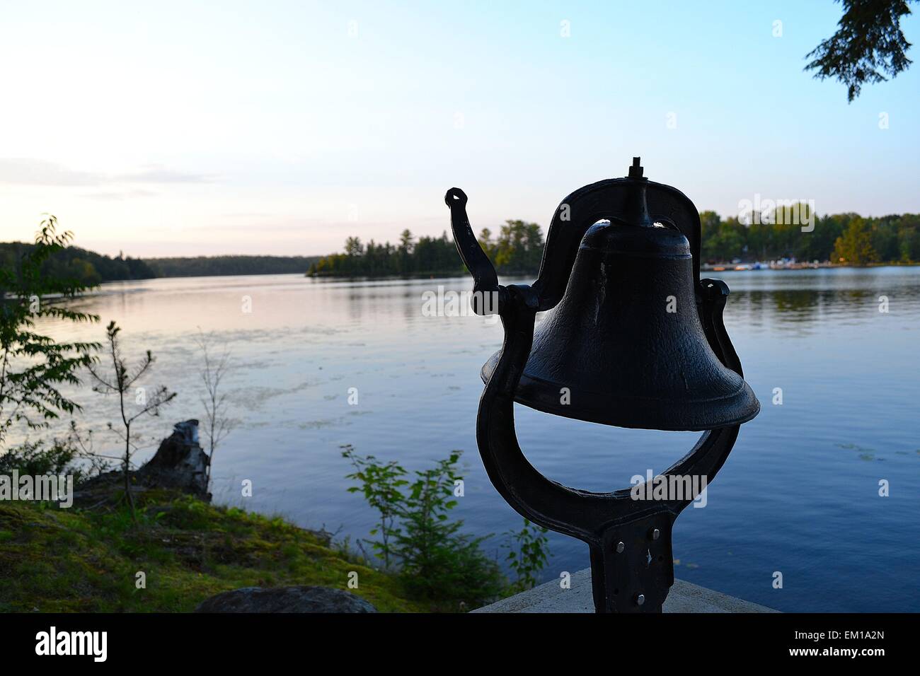 Lake ontario bell hi-res stock photography and images - Alamy