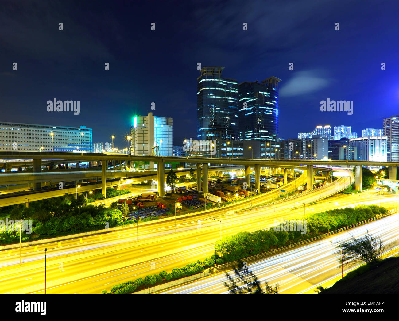 Traffic light on highway Stock Photo - Alamy