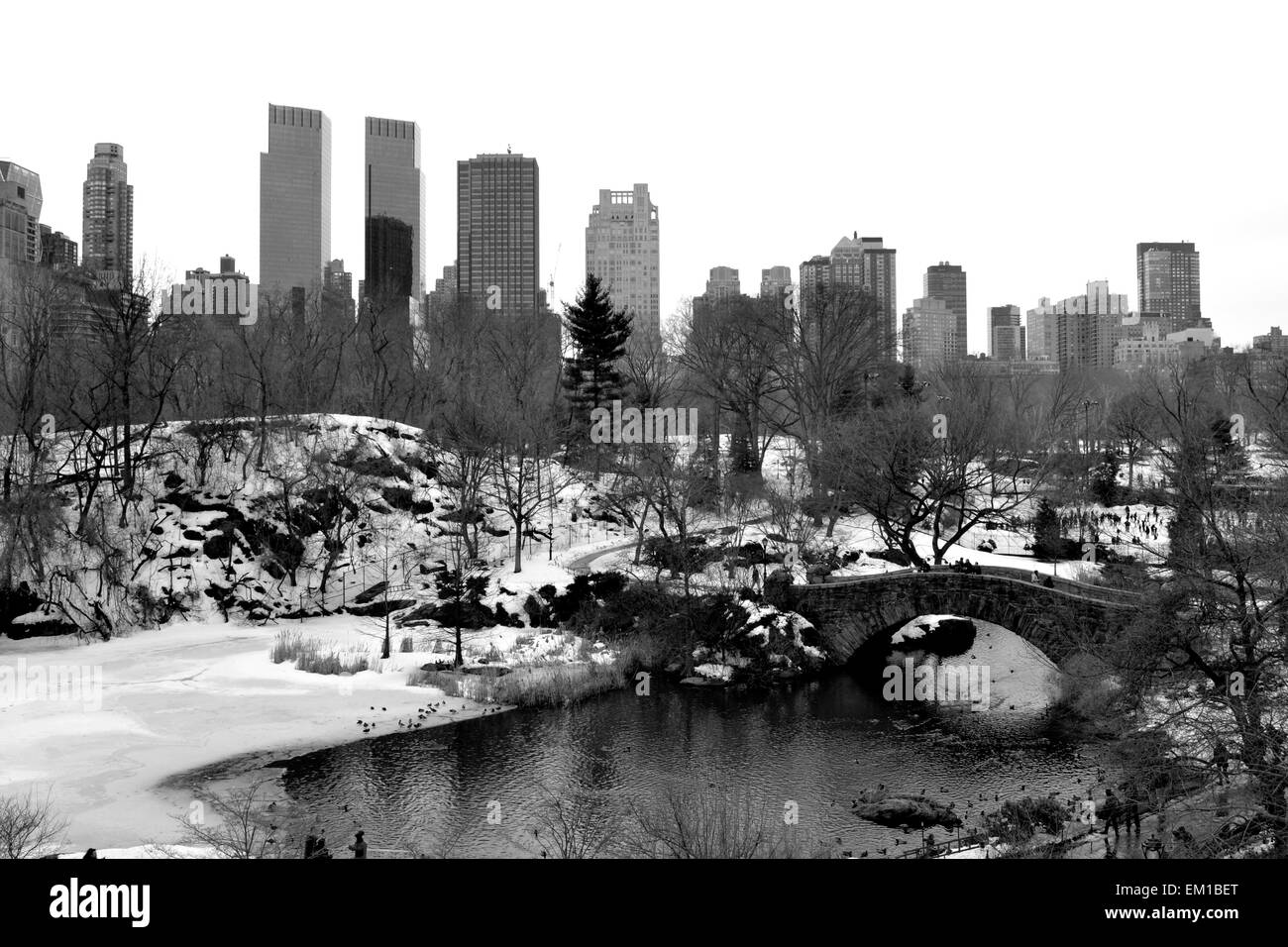 Gapstow bridge located on the South of Central park Stock Photo - Alamy