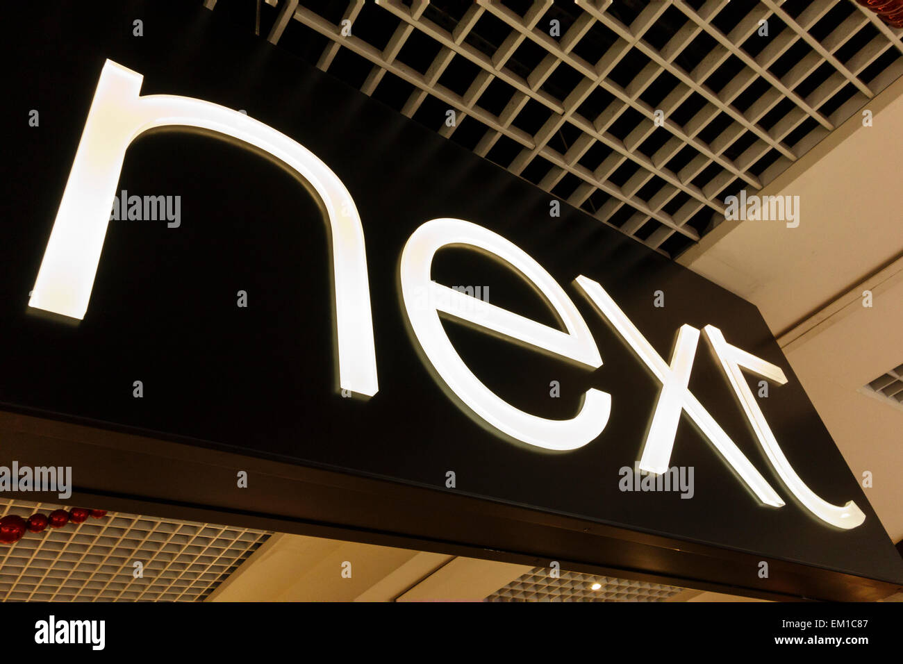 Next shop and window display hi-res stock photography and images - Alamy