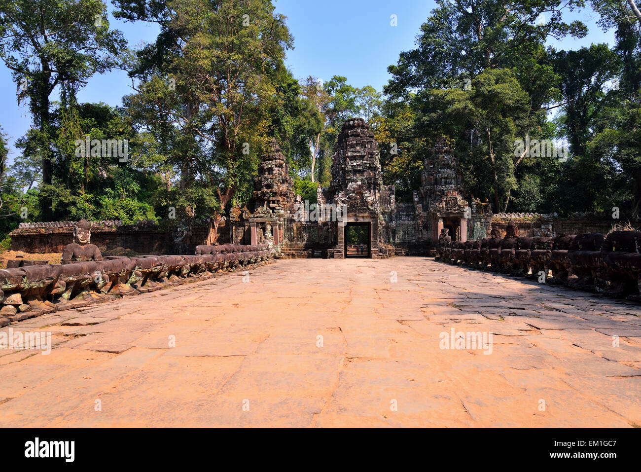 Angkor Temple Complex entrance, Siem Reap, Cambodia Stock Photo - Alamy