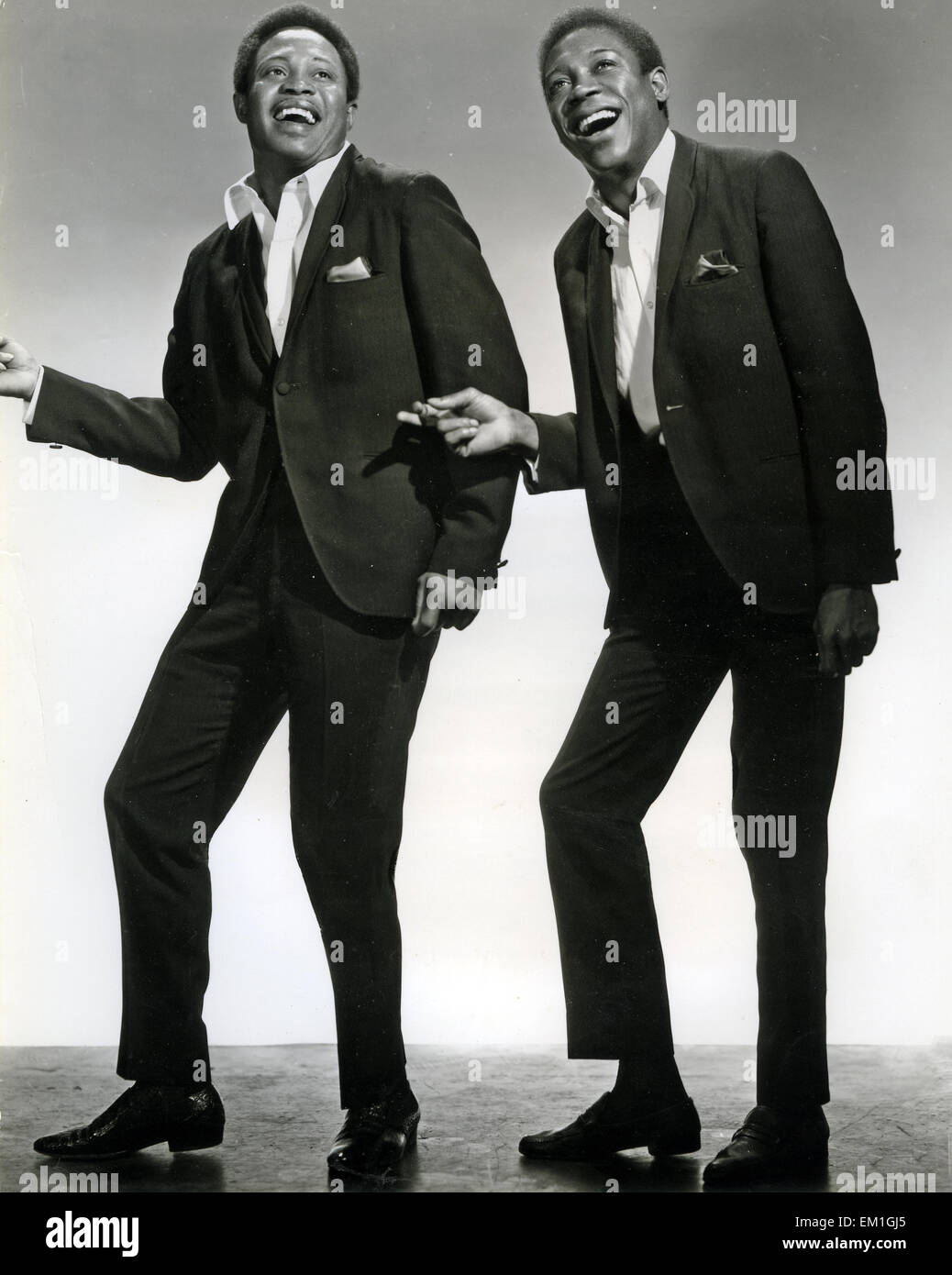 SAM AND DAVE Promotional photo of US vocal duo in 1967 Stock Photo - Alamy