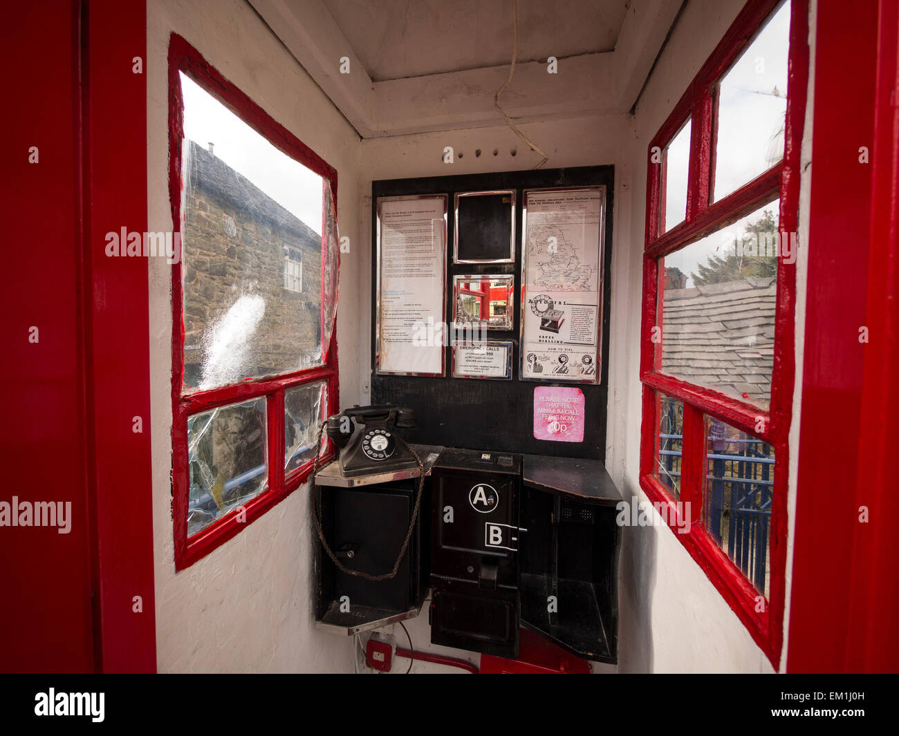 Interior of vintage telephone box hi-res stock photography and images ...