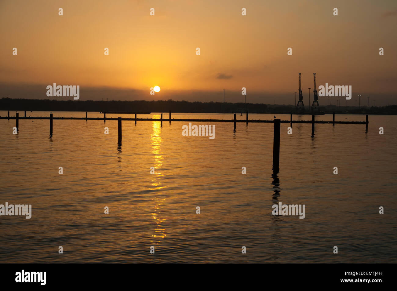 Atardecer en Mayflower Park Southampton England. Sunset at Mayflower ...