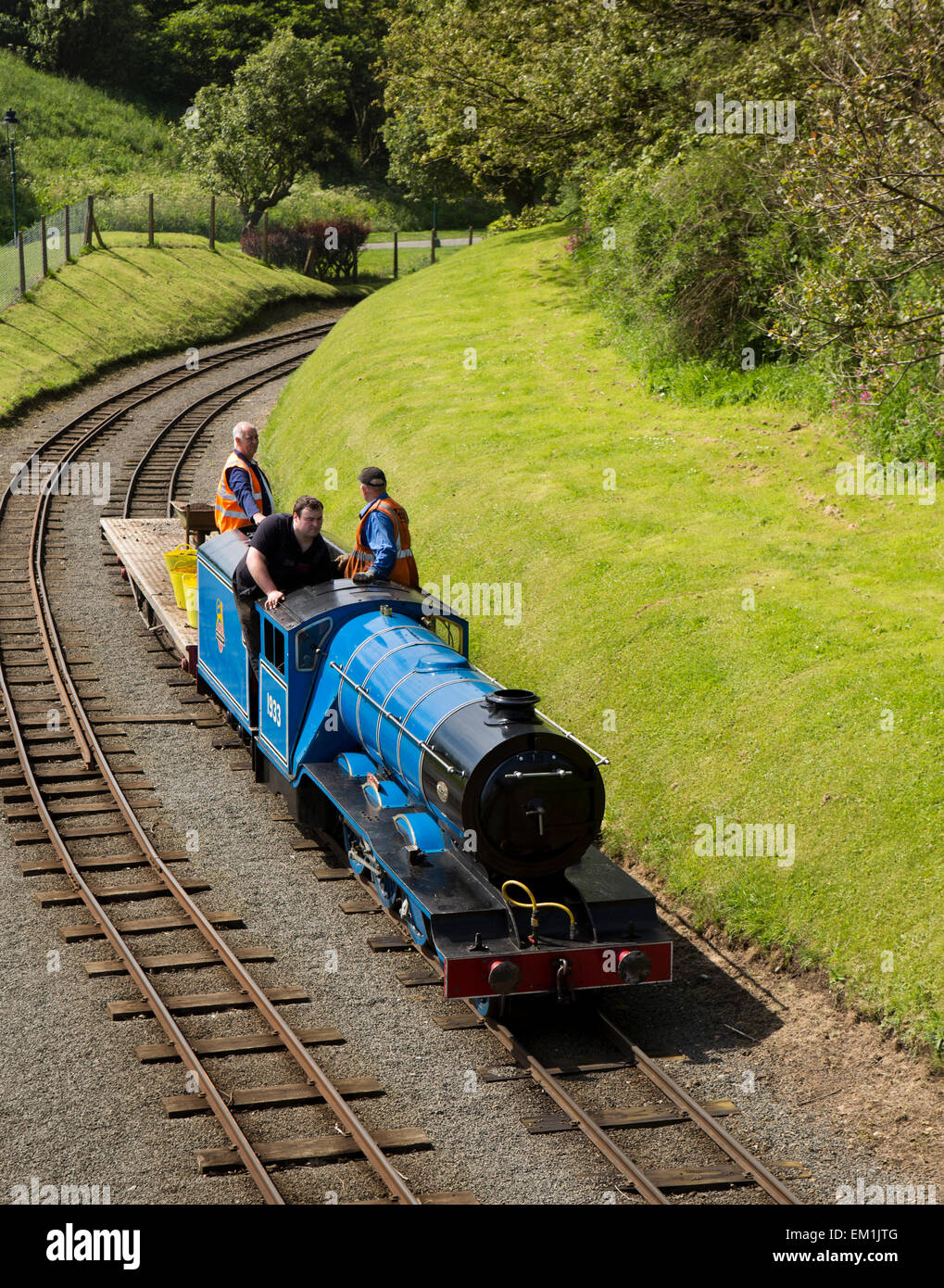 Diesel locomotive trains hi-res stock photography and images - Alamy
