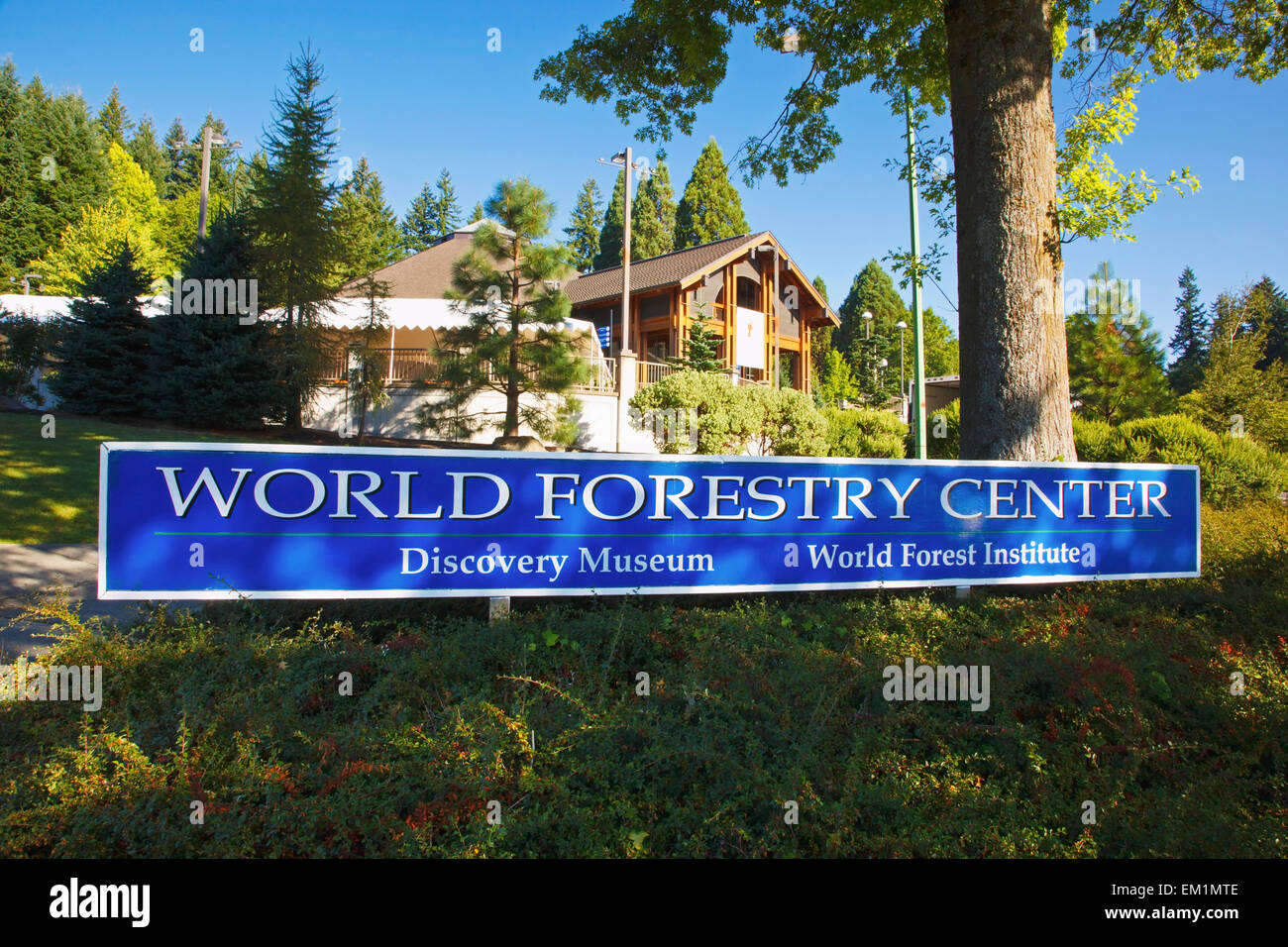 A Sign For The World Forestry Center; Portland Oregon United States Of ...