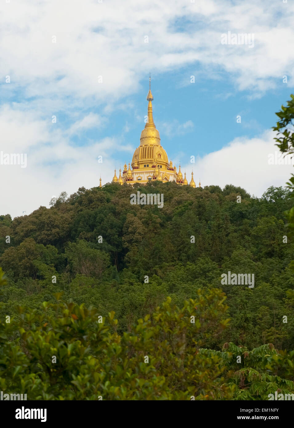 Shan Temple; Mangshi Yunnan China Stock Photo - Alamy