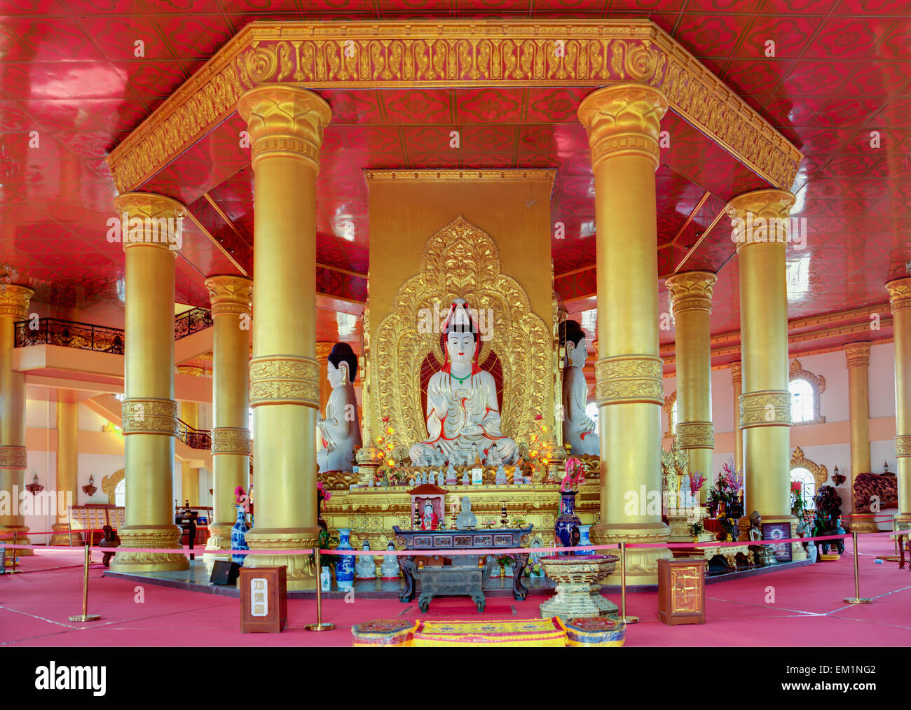 Shan Temple; Mangshi Yunnan China Stock Photo - Alamy