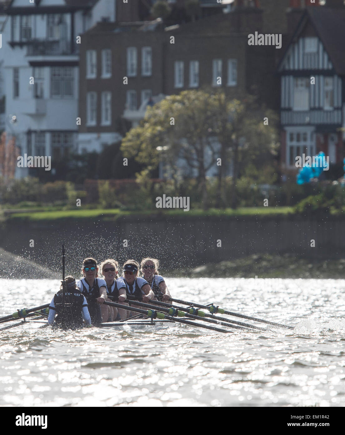 11.04.2015. Oxford University Women's Boat Club (OUWBC) [dark blue] and ...