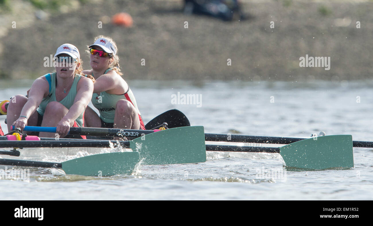 11.04.2015. Oxford University Women's Boat Club (OUWBC) [dark blue] and ...