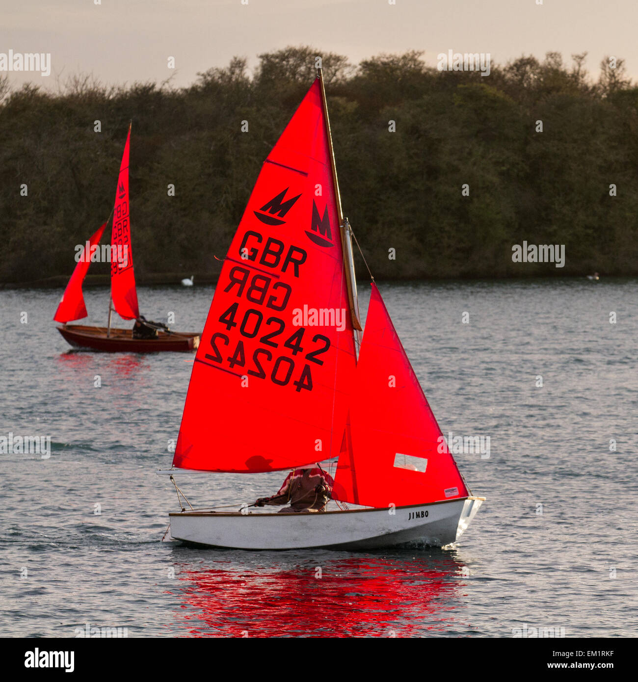 Southport, Merseyside, UK 15th April, 2015. UK Weather. 'Ladies who ...