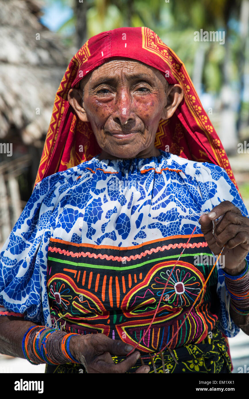 Kuna yala hi-res stock photography and images - Alamy