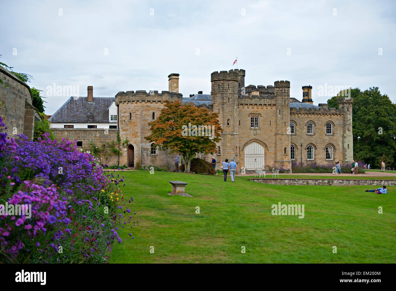Chiddingstone castle hi-res stock photography and images - Alamy