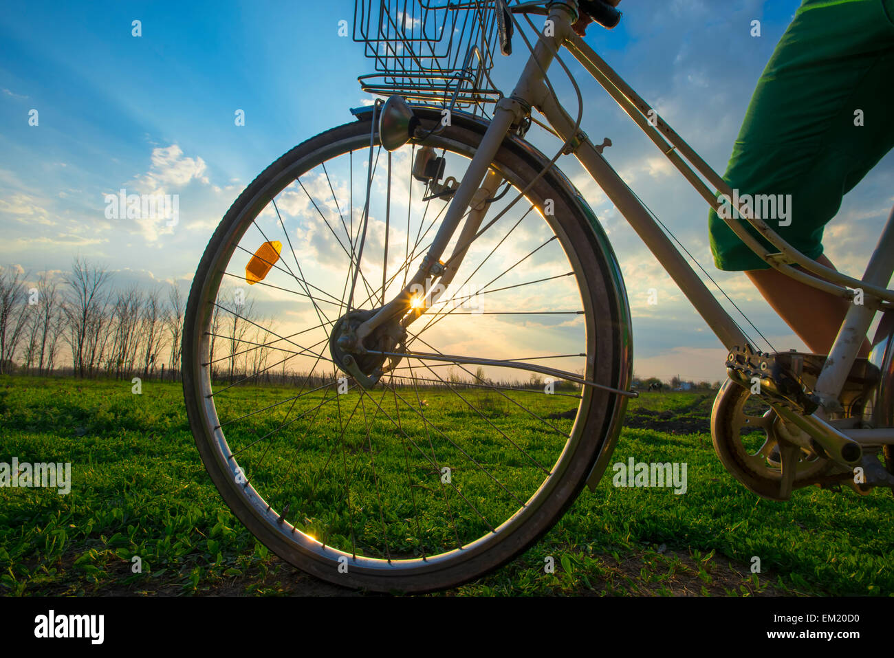 Bicycle wheel in motion hi-res stock photography and images - Alamy