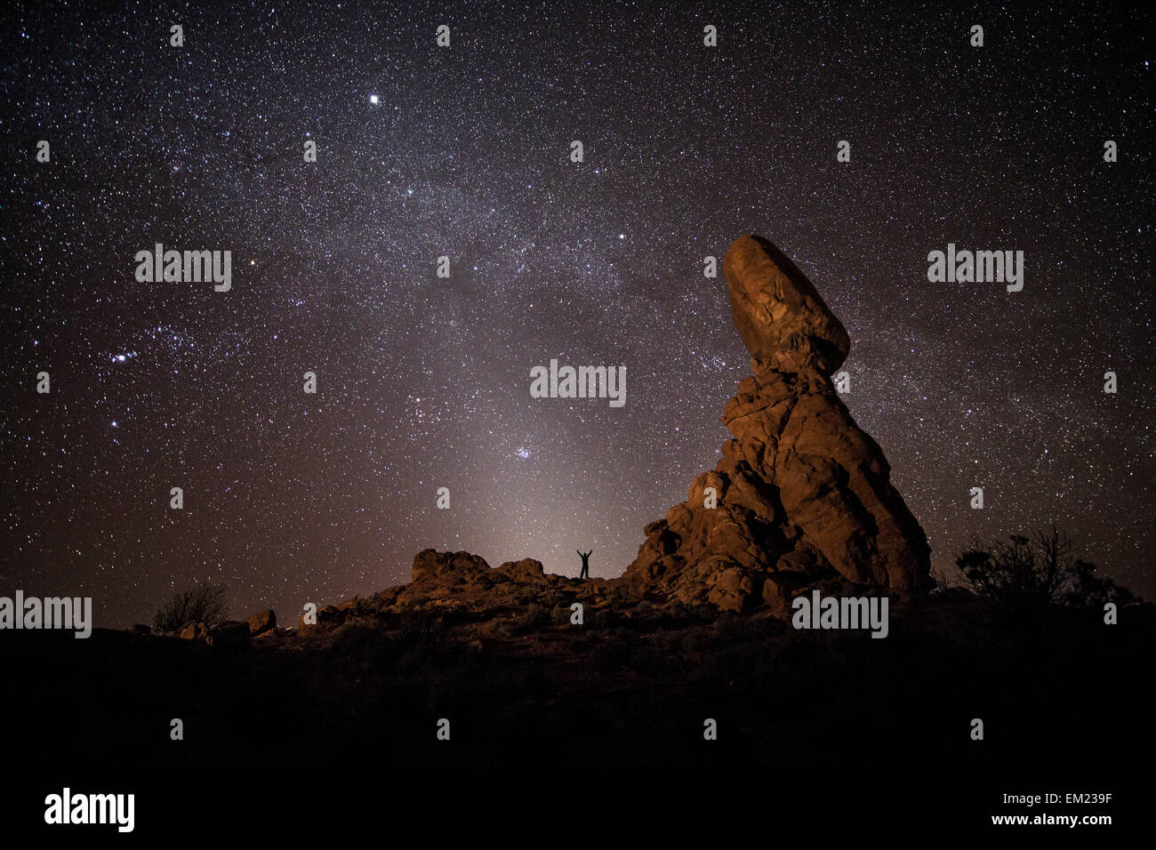 Utah night sky rock hi-res stock photography and images - Alamy