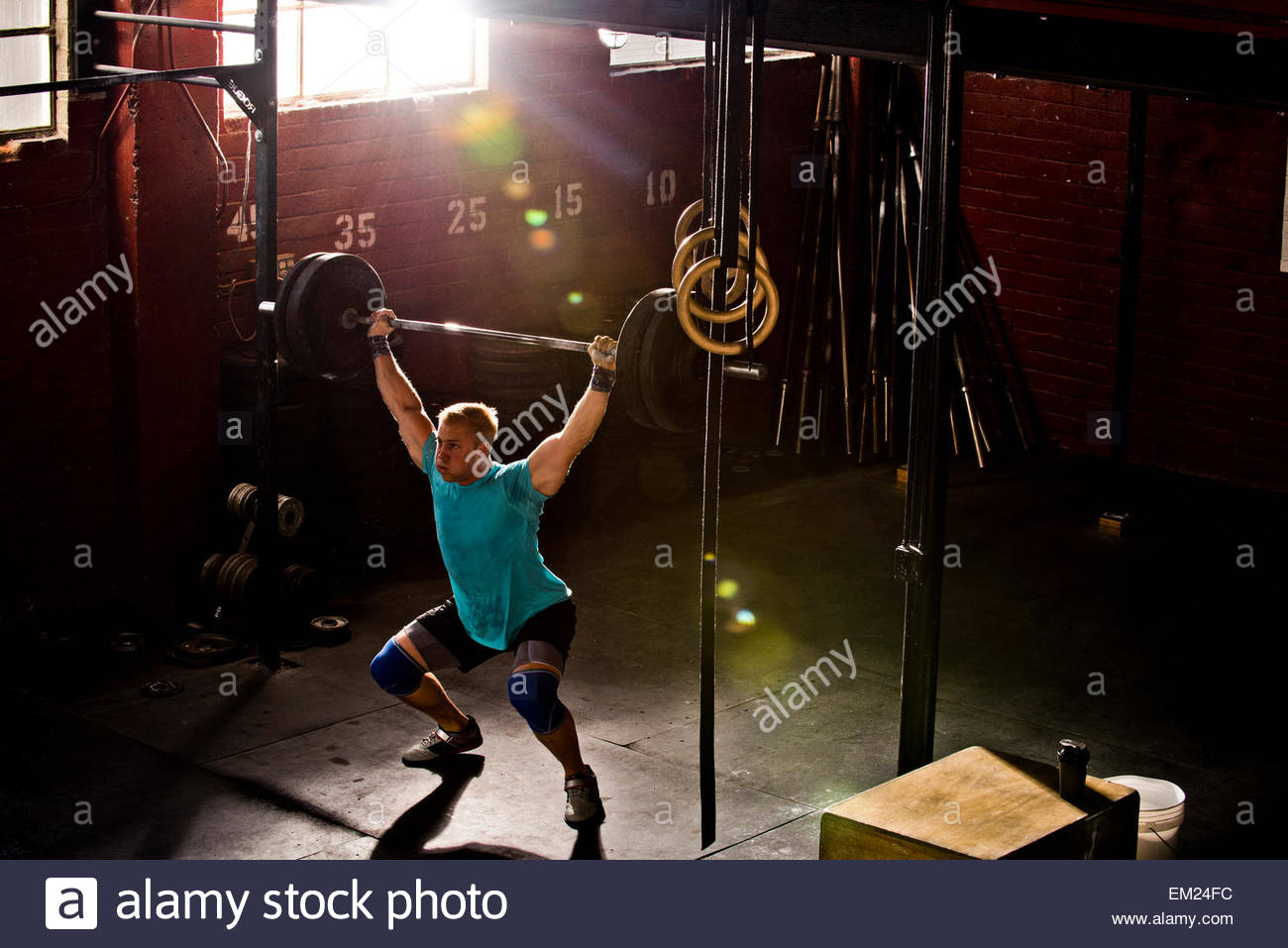 Overhead Squats High Resolution Stock Photography and Images - Alamy