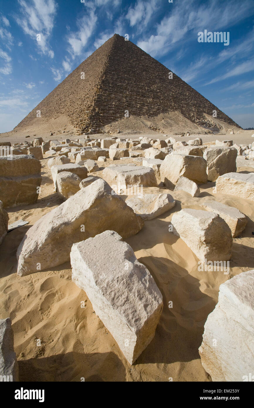 The Red Pyramid; Dashur Egypt Stock Photo - Alamy