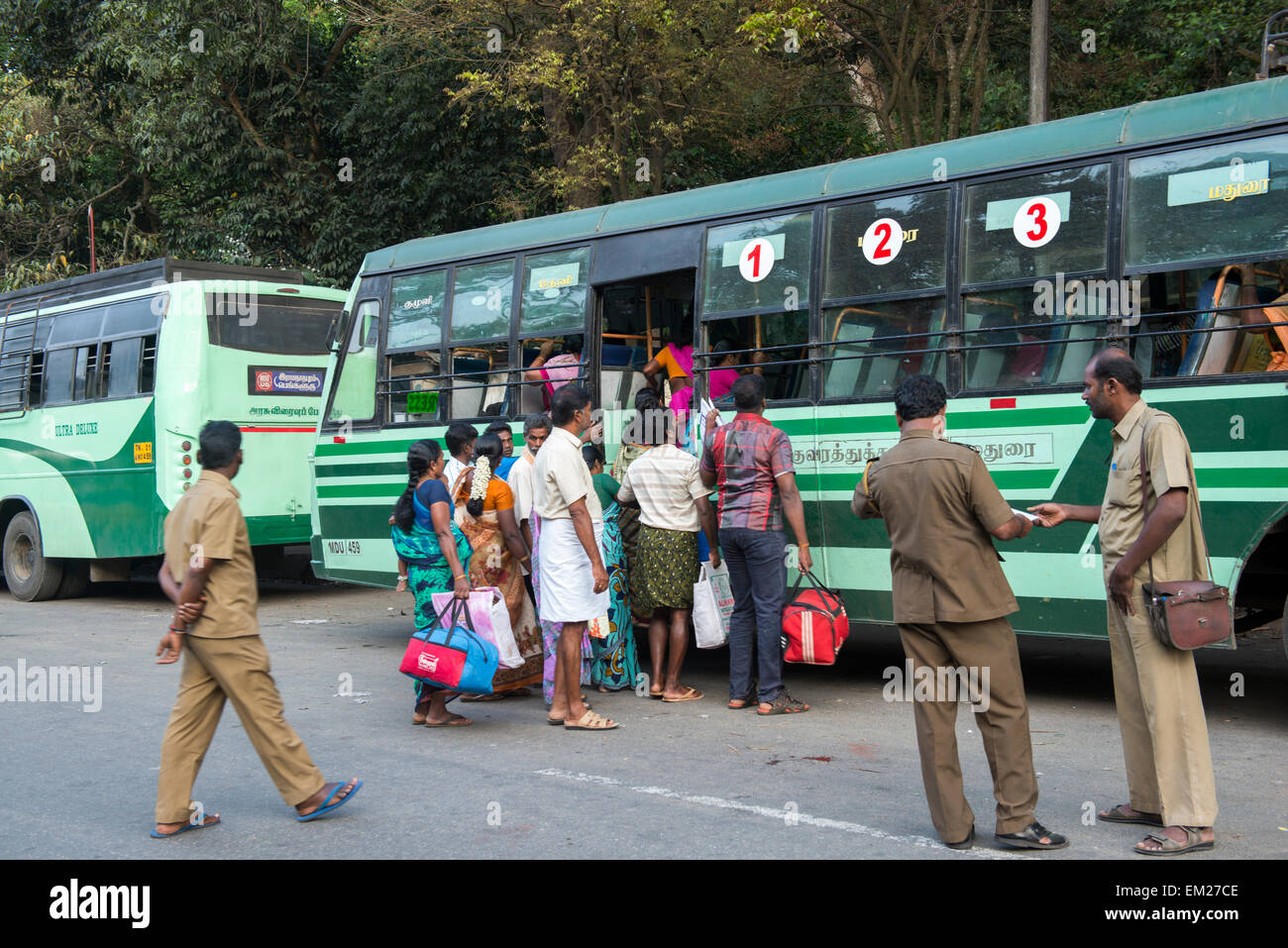 Rush hour at the bus station in Kumily, Kerala India Stock Photo - Alamy