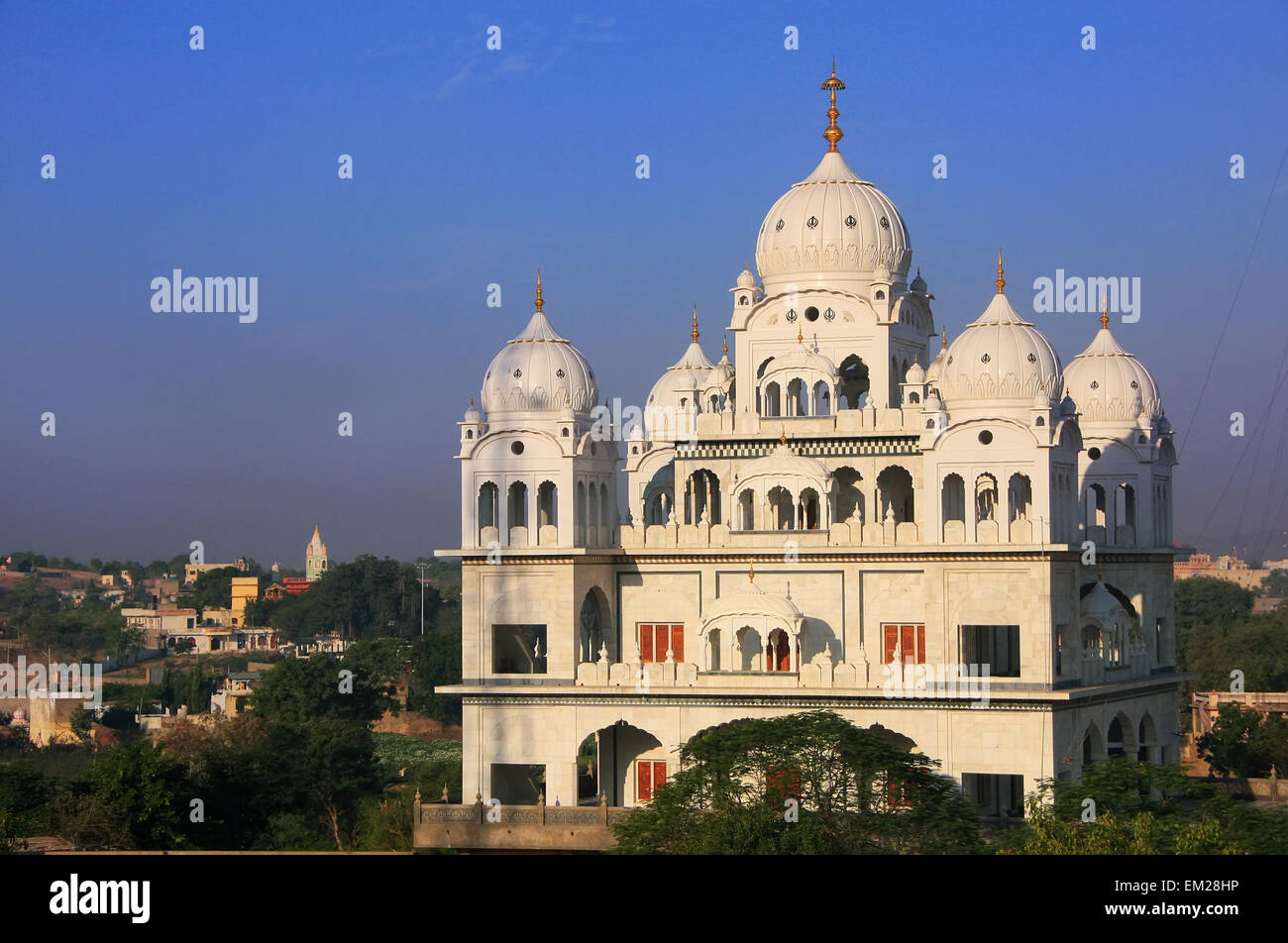 Gurudwara architecture hi-res stock photography and images - Alamy
