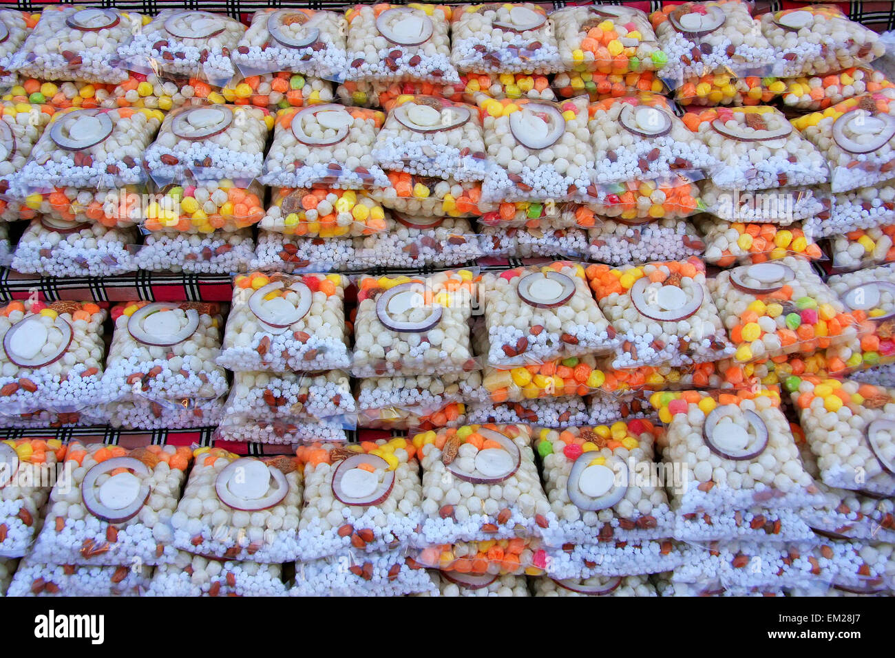 Indian sweets hi-res stock photography and images - Alamy