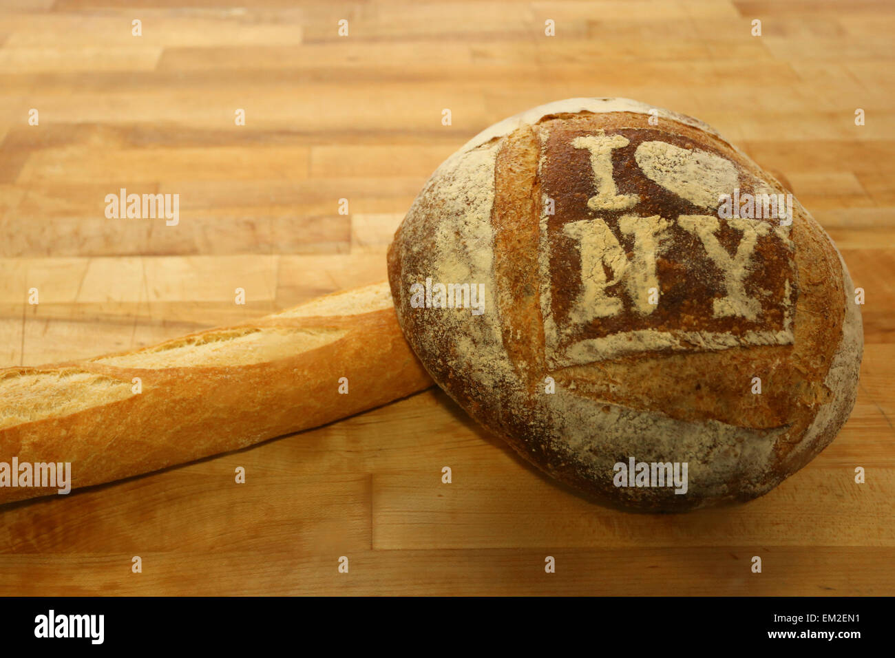 New york city table hi-res stock photography and images - Alamy