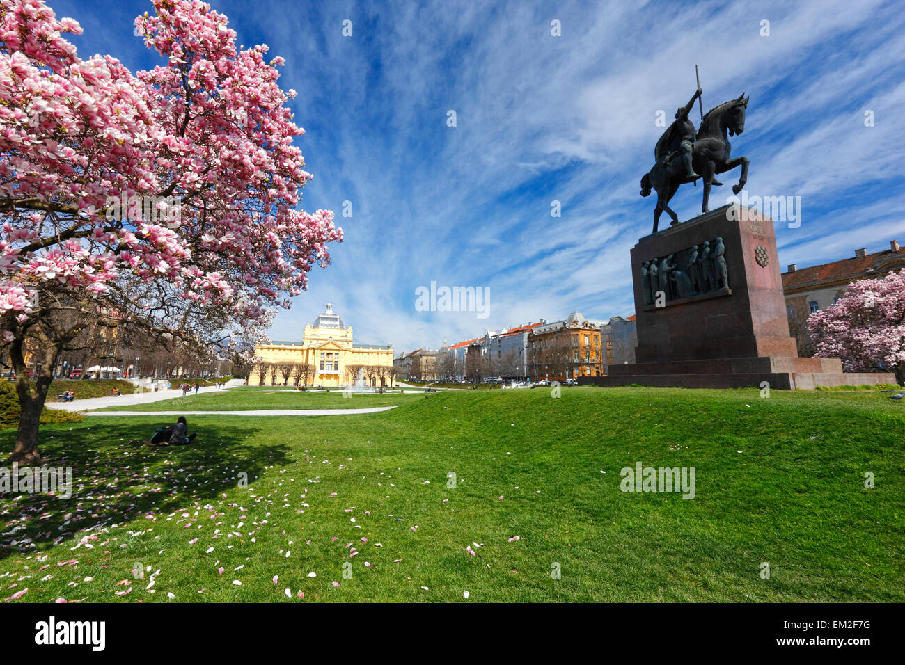 Zagreb,The king Tomislav statue and art pavilion in the spring Stock ...