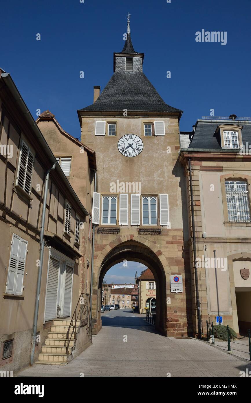 Porte de l'Horloge city entrance, Rosheim, Bas-Rhin, Alsace, France ...