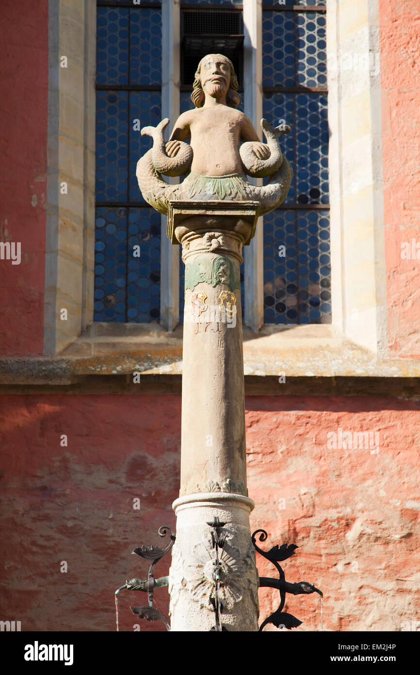 Male half figure hi-res stock photography and images - Alamy