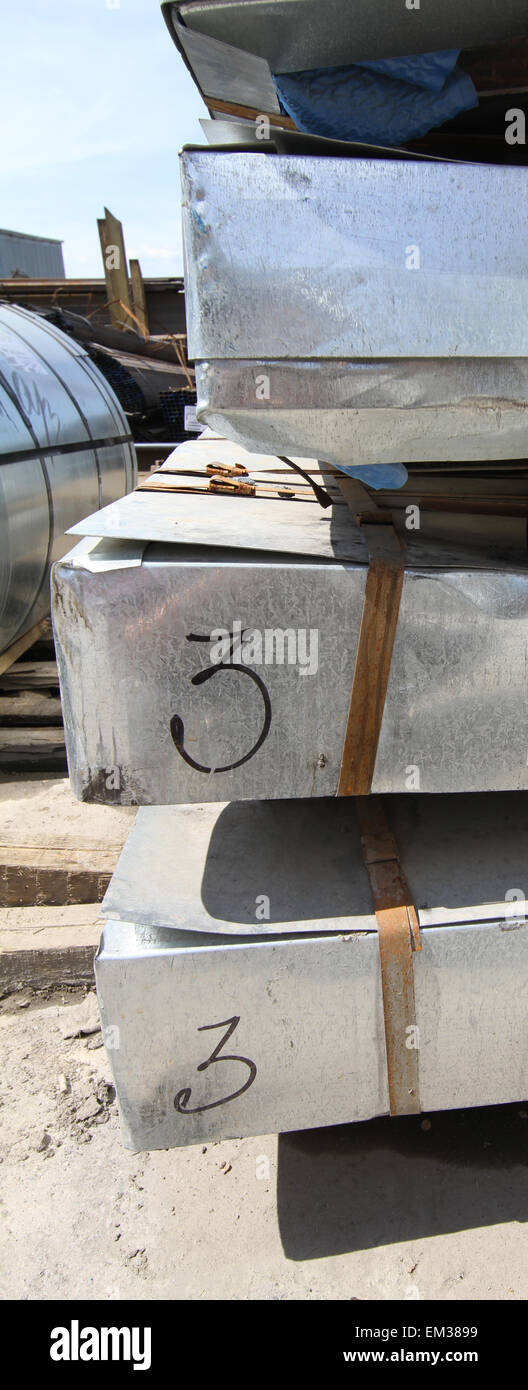 warehouse for shipping, handling and storage of sheet metal in packs ...