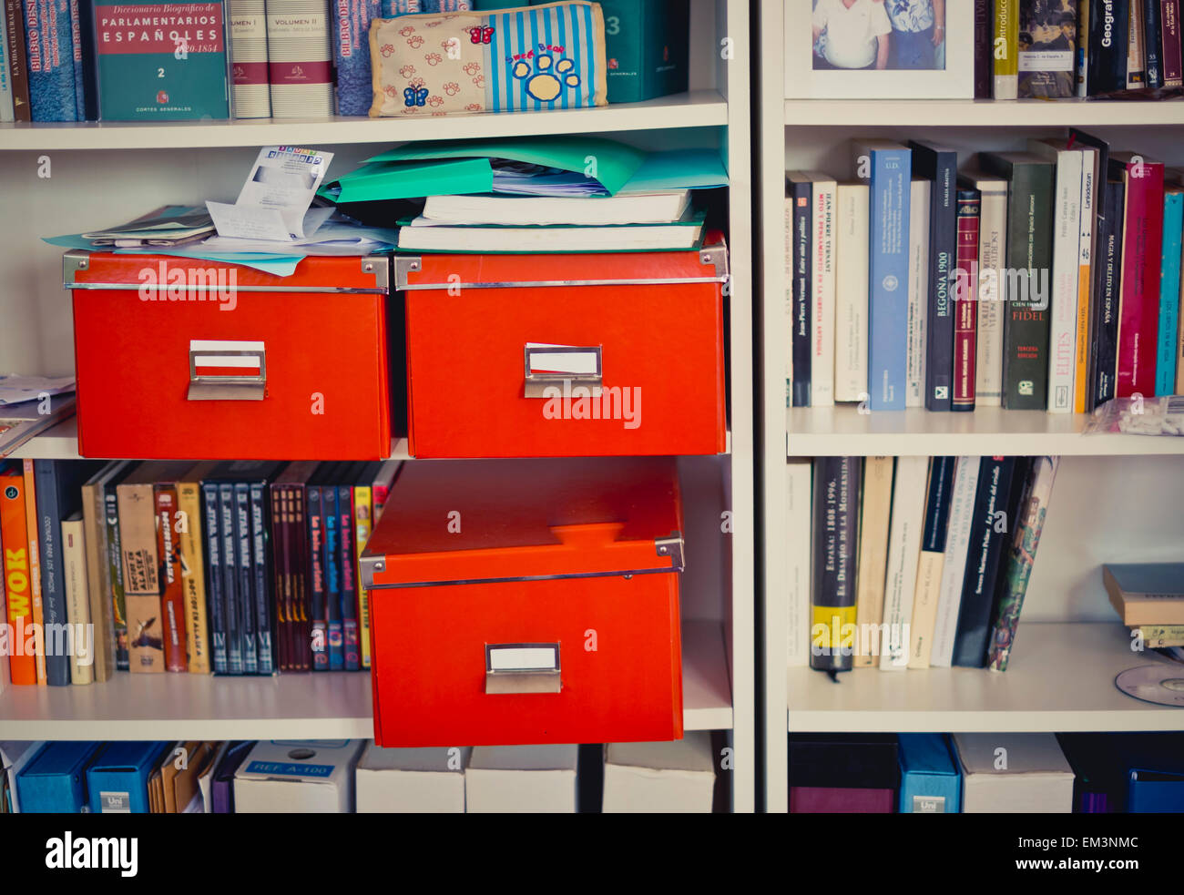 books in an office Stock Photo - Alamy