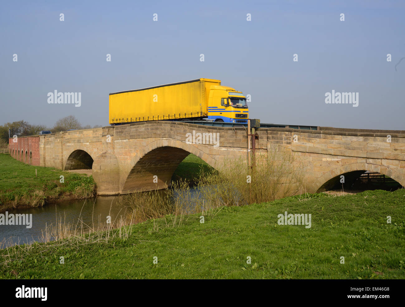 lorry crossing the river Derwent over grade II listed bridge Bubwith ...