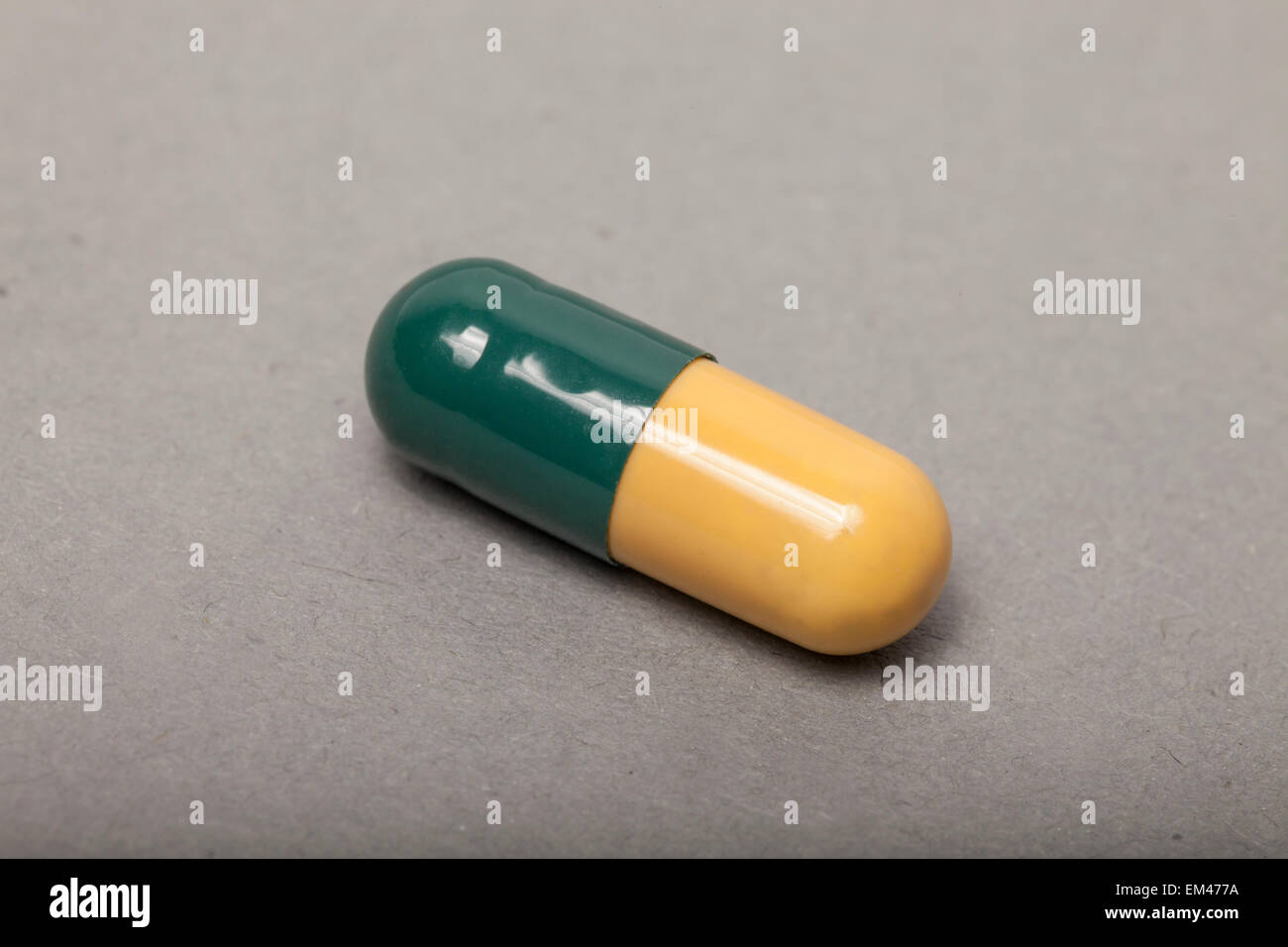 One single capsule hi-res stock photography and images - Alamy
