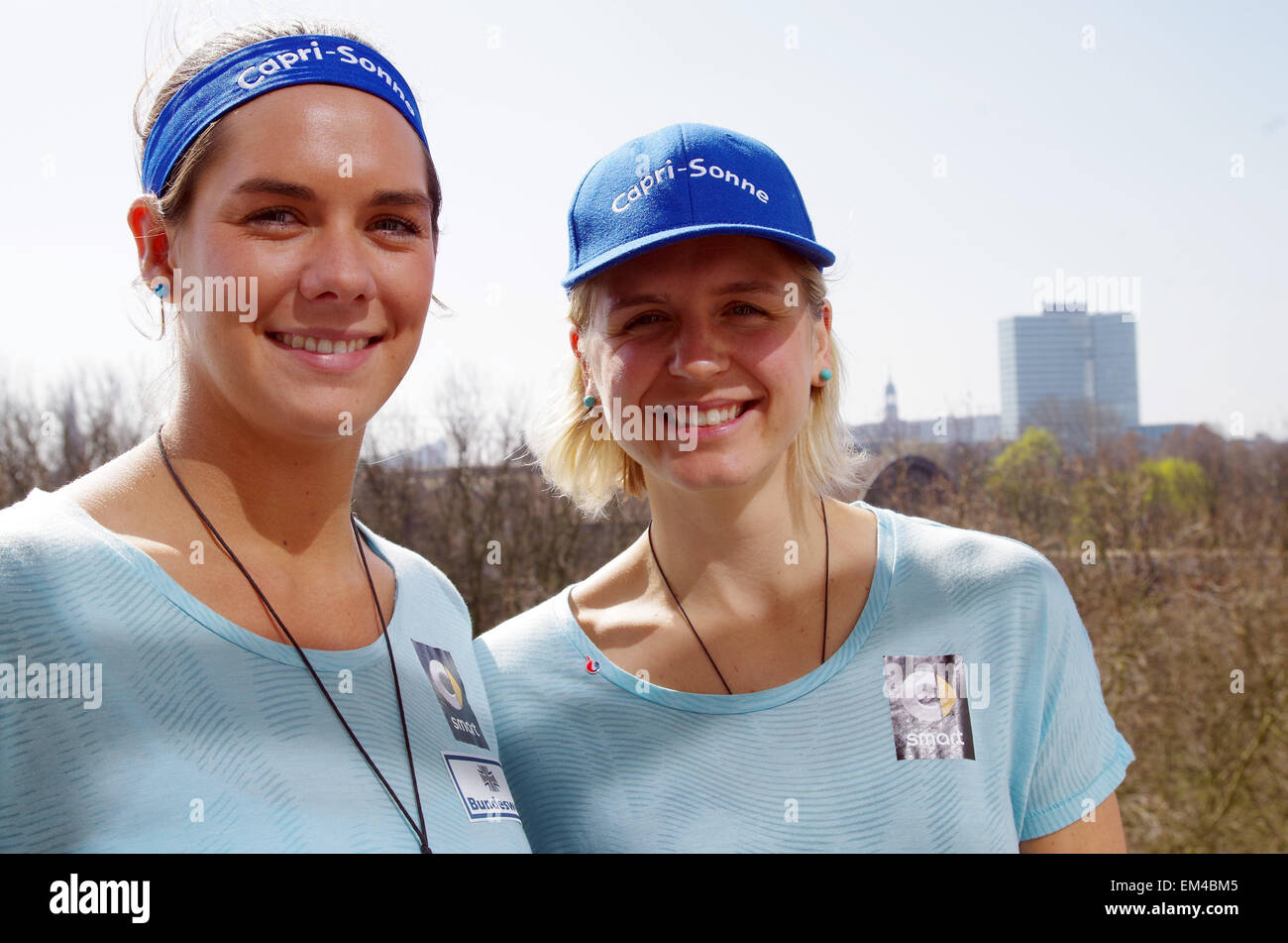 Team Germany's beach volleyball players Kira Walkenhorst (l) and Laura ...