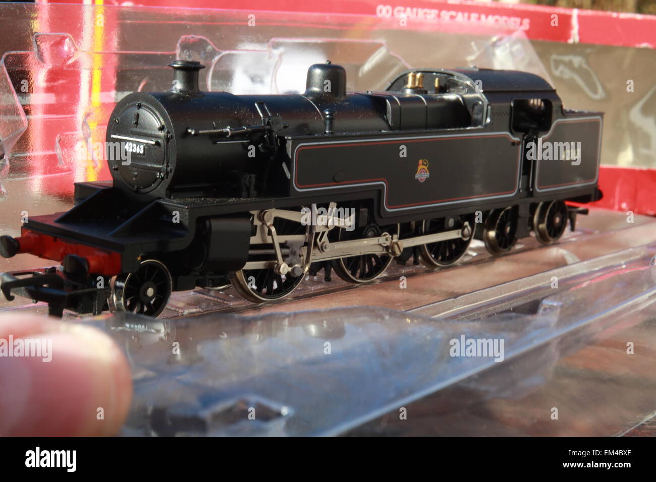 A series of images showing Model Railways, trains, locomotives, wagons ...
