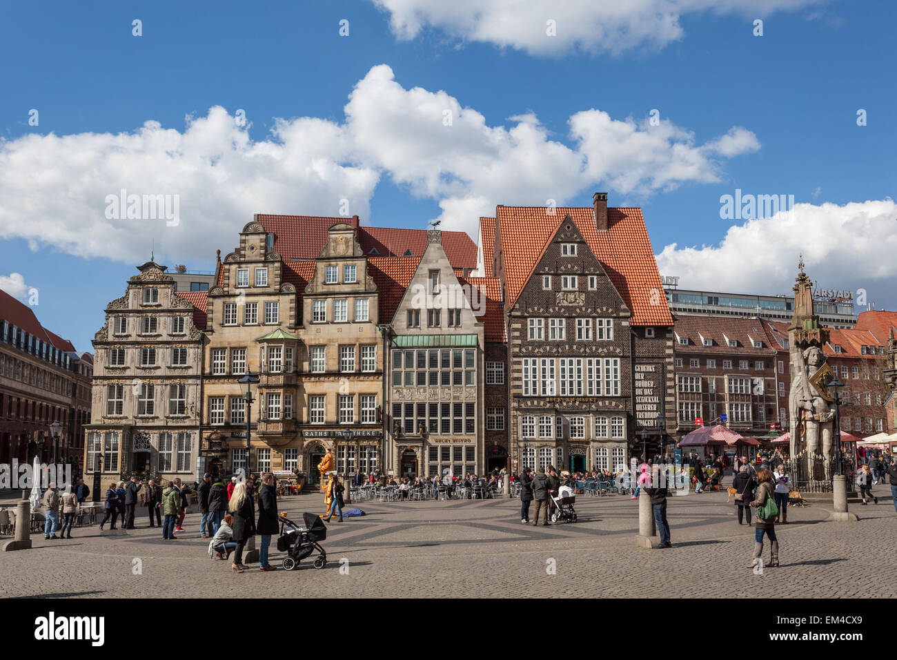 Main square in the old town of Bremen, Germany Stock Photo - Alamy