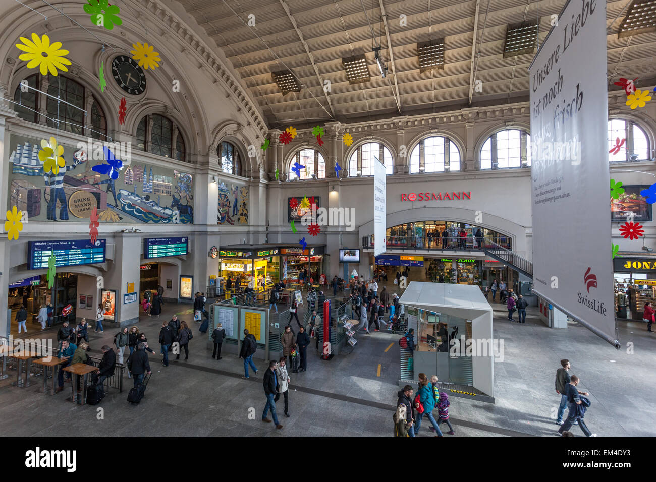 Bremen Central Station High Resolution Stock Photography and Images - Alamy