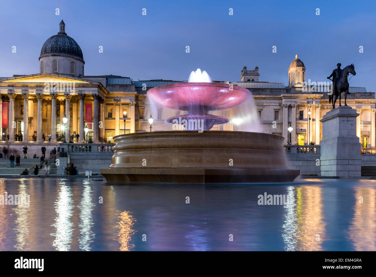 Trafalgar square facade hi-res stock photography and images - Alamy