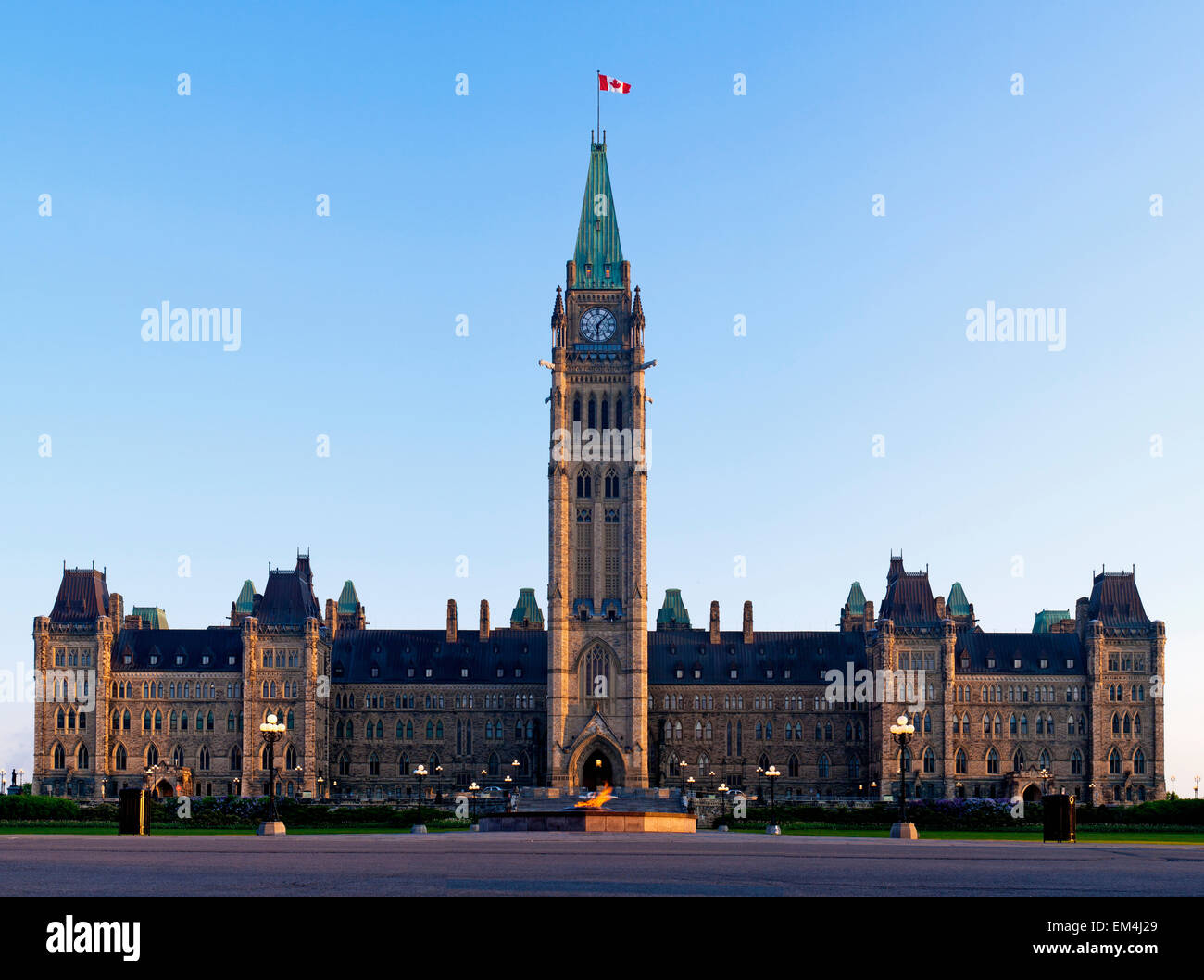 Parliament Buildings Of Canada; Ottawa Ontario Canada Stock Photo - Alamy