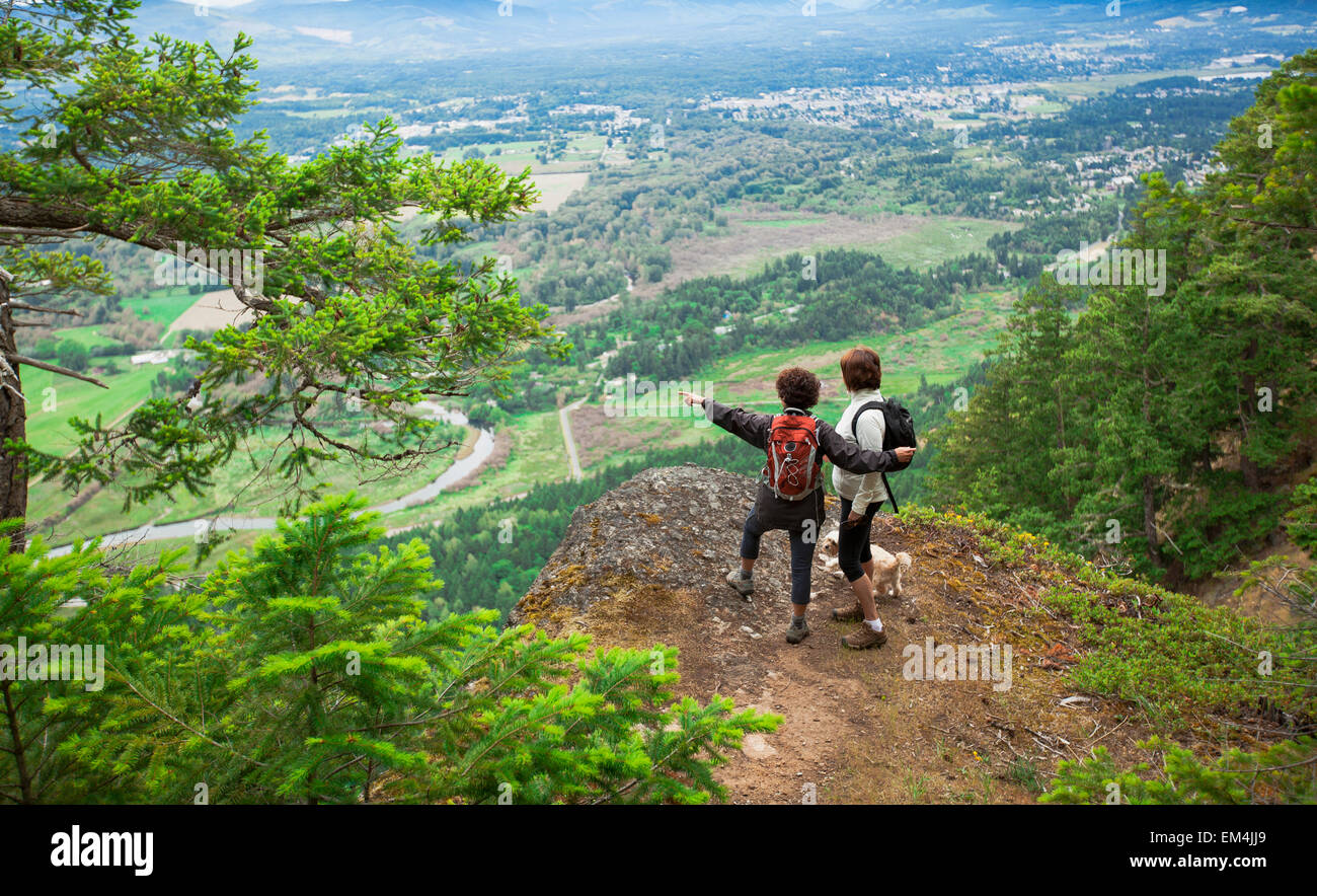 Two Women Hikers Overlooking The Cowichan Valley On Vancouver Island ...